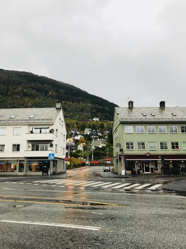 Favorite Things to See and Do in Voss, Norway in October - A Thankful ...